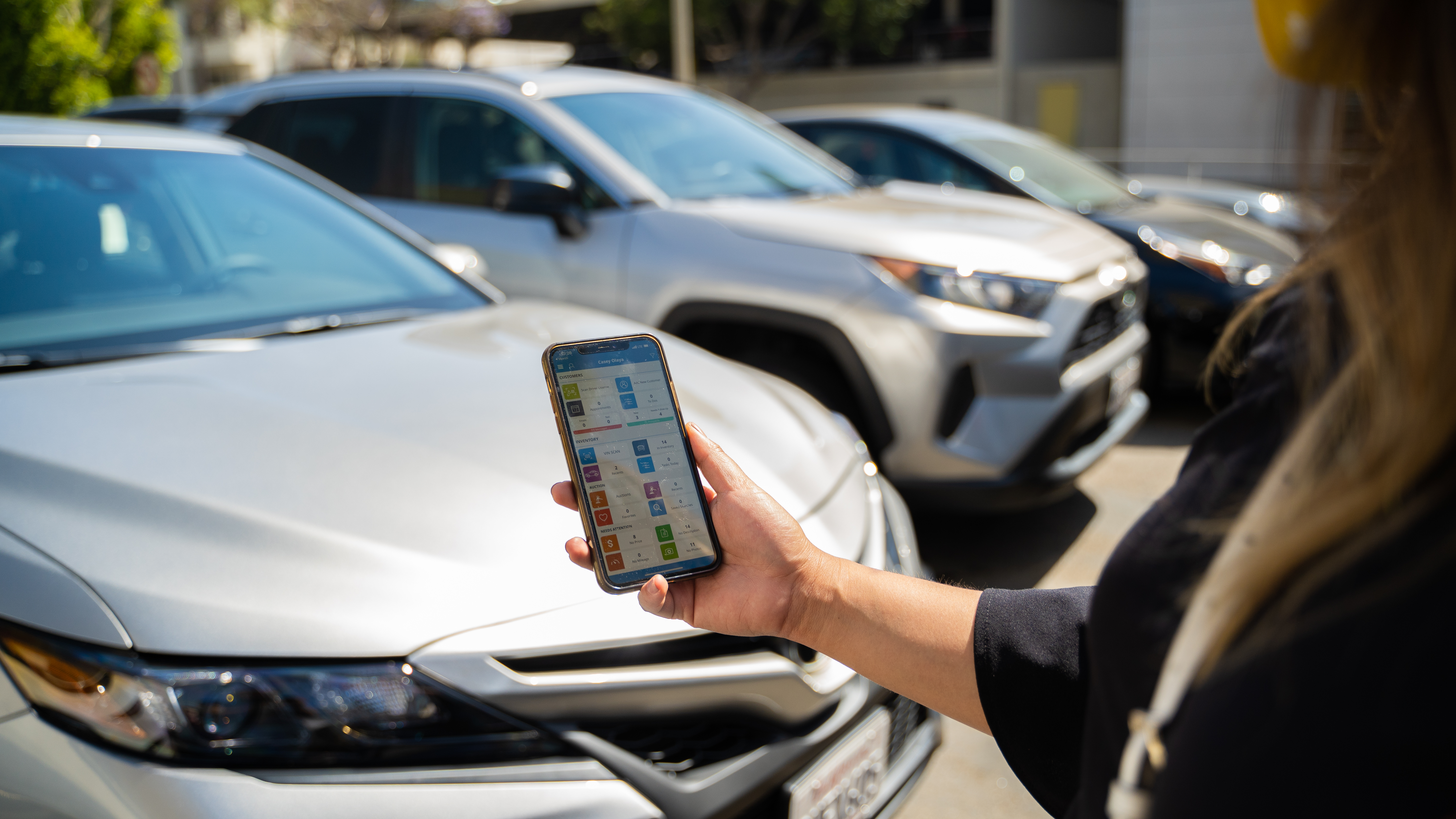 Introducing the New & Improved DealerCenter Mobile App